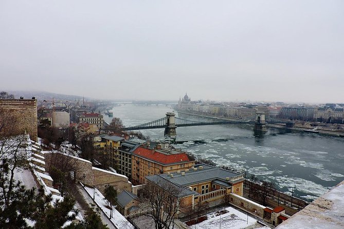 Private 4-hour Walking Tour of Budapest with official tour guide - Exploring Budapest with a Private 4-Hour Walking Tour