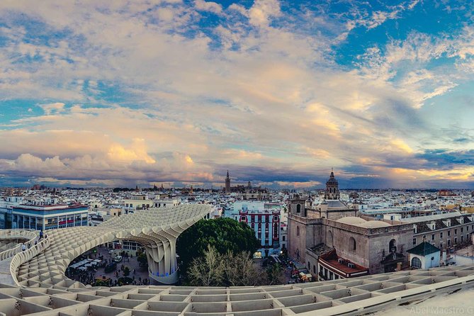 Private 4-hour Walking Tour of Sevilla with official tour guide - Key Points