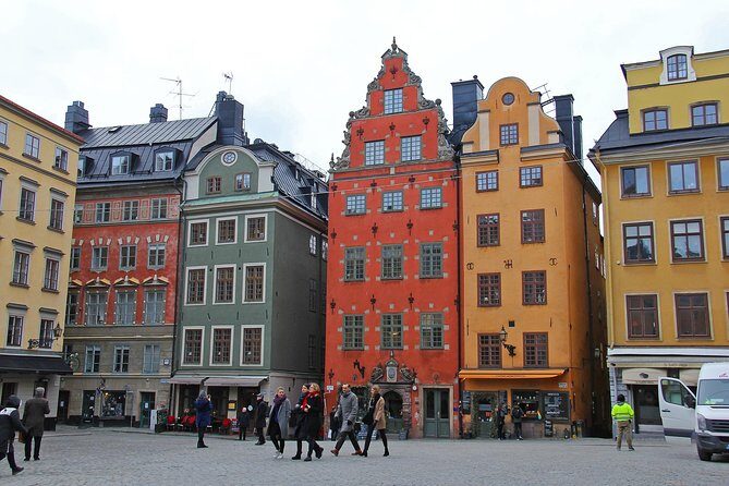 Private 4h VIP city tour by limousine car and guide in Stockholm - The Experience: Comfort, Flexibility, and Authenticity