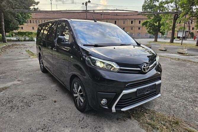 Private Airport Transfer To or From Zagreb Airport - Key Points