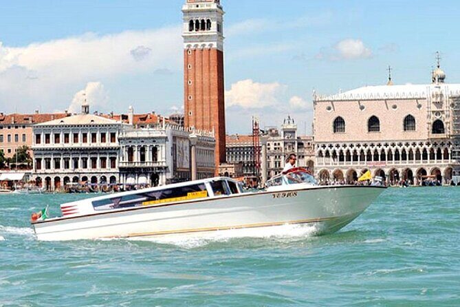 Private arrival transfer from Venice airport to hotel in Venice city center - The Journey: From Runway to Venetian Canal