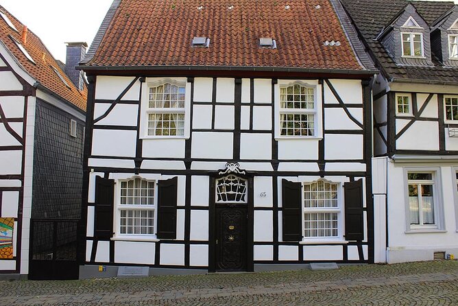 Private audio book city rally around the old town of Essen Kettwig - Discovering Essen’s Hidden Gem: The Private Audio Book City Rally in Kettwig