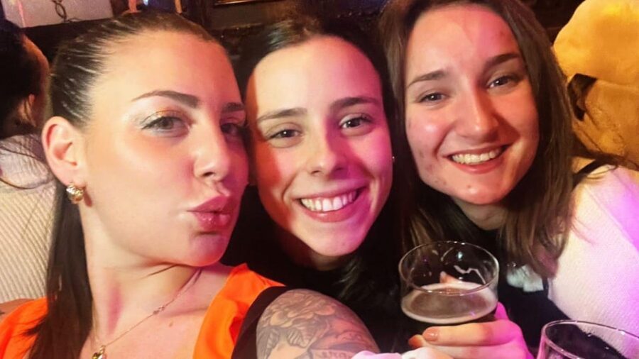 Private Bar Tour with Bar Maid Guide Amsterdam Red Light - The Realities of the Tour - What the Reviews Say