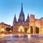 Private Barcelona Walking Tour & Wine Tasting + Tapas Dinner - Culinary Delights at a Chef-Owned Tapas Restaurant