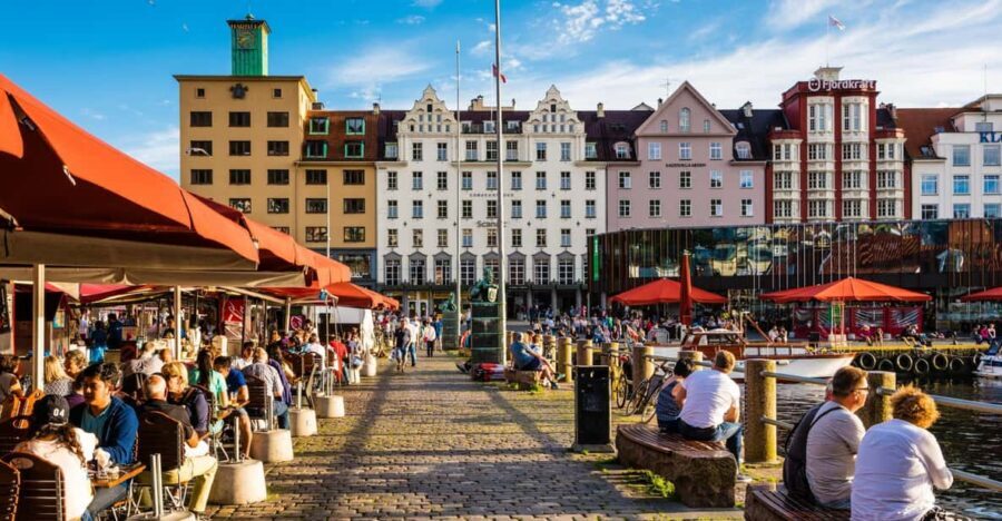 Private Bergen Walking tour - Authentic, Local Insights
