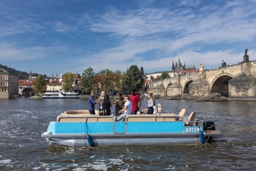 Private Boat Cruise With Unlimited Prosecco - Who Is This Tour Best For?