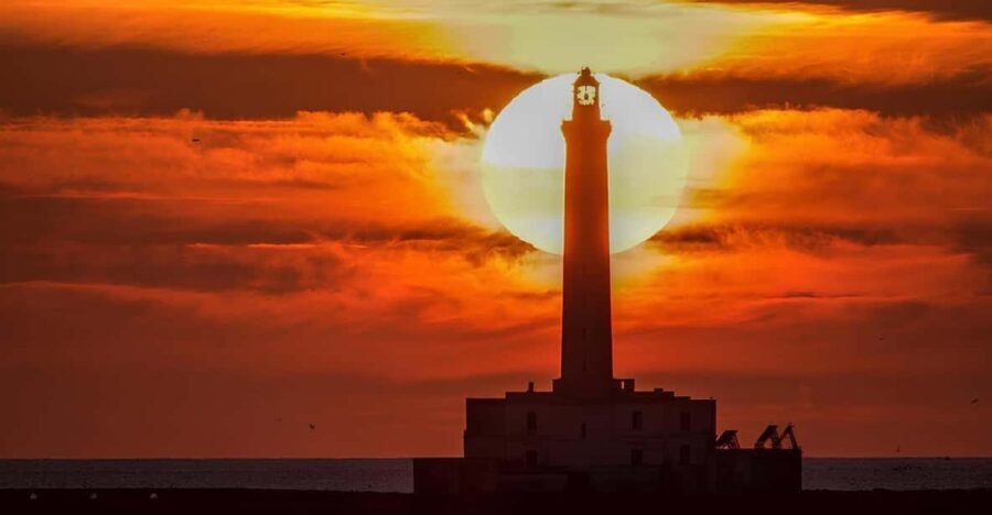 Private Boat Sunset Tour at the Island of S.Andrea Gallipoli - Why a Sunset Boat Tour?