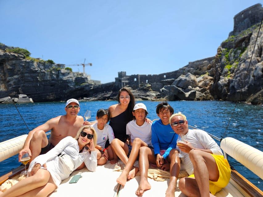 Private Boat Tour from La spezia to 5 Terre with Drinks-Snacks-Swimming - What You Get for Your Money