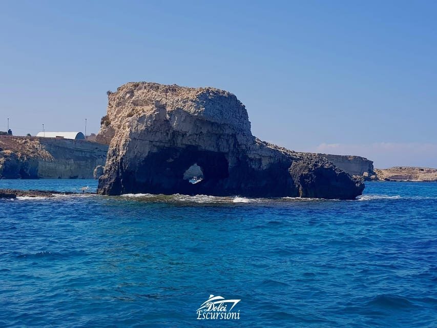 Private boat tour of the island of Ortigia with aperitif - What makes this tour special