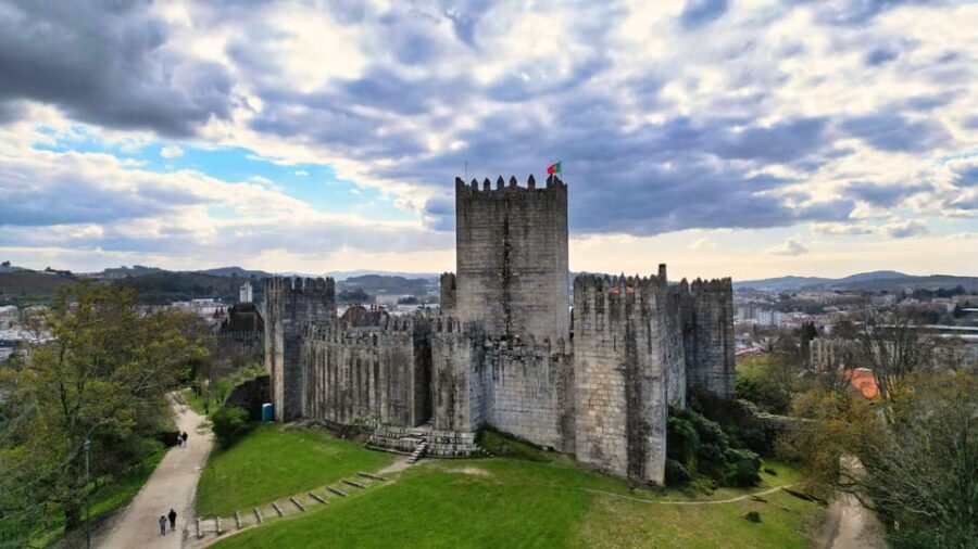 Private Braga & Guimarães Tour - Itinerary Breakdown