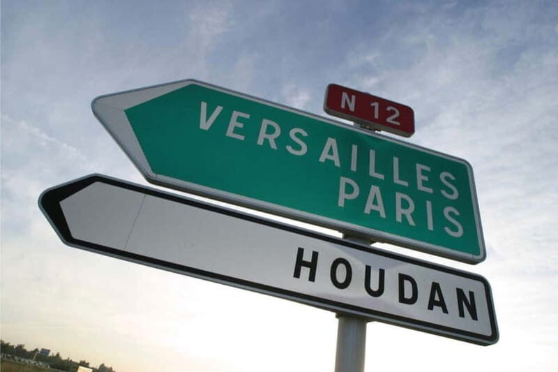 Private Car with Driver Luxury Tour to Château de Versailles - Setting the Scene: Your Seamless Journey from Paris to Versailles