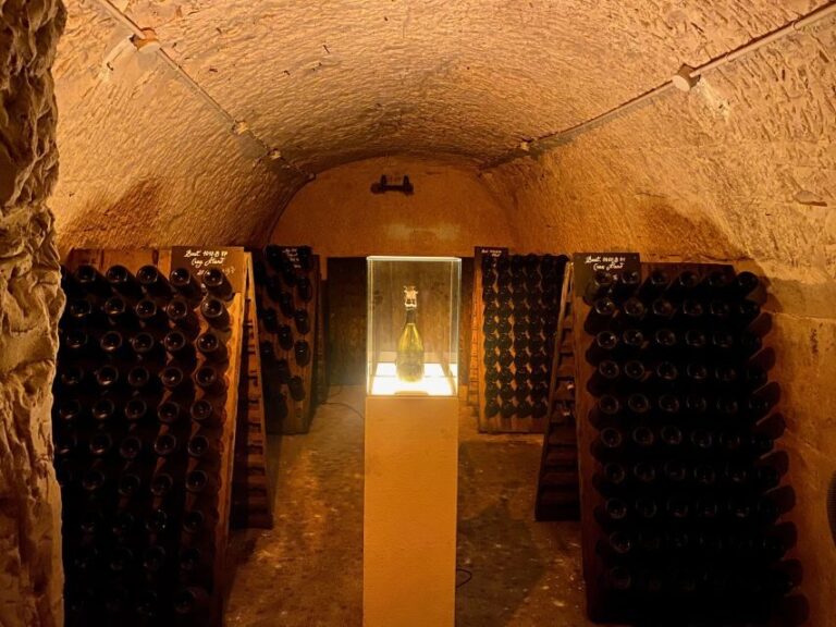 Private Champagne Grand Vintage Taittinger, Veuve Clicquot - Reims Cathedral: A Touch of French Royalty