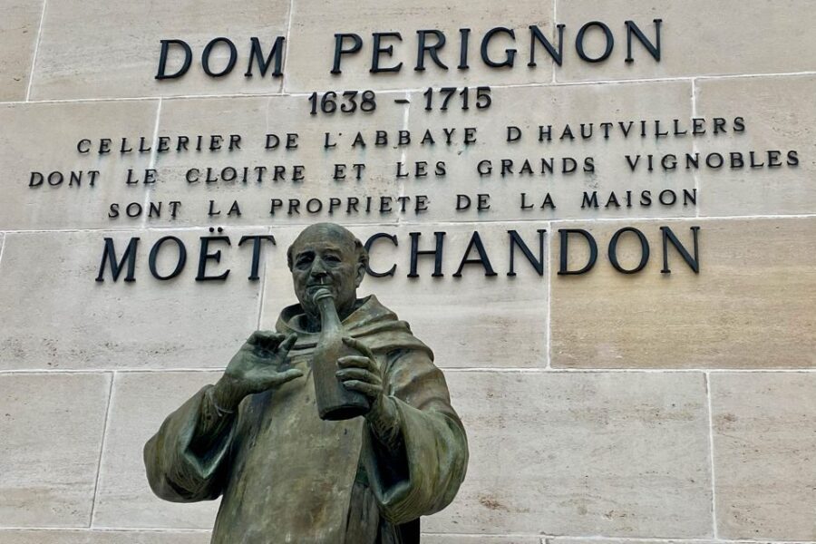 Private Champagne Moet et Chandon Veuve Clicquot by Mercedes - What Sets This Tour Apart?