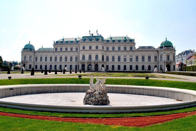 Private city tour of Vienna with driver and guide with hotel pick up - The Basics of the Tour