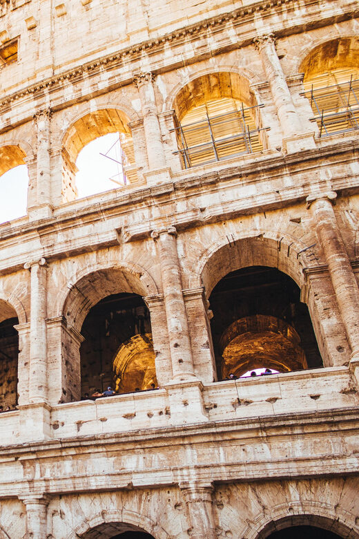 Private Colosseum First Entry Special Arena Access and Forum - Entering the Colosseum