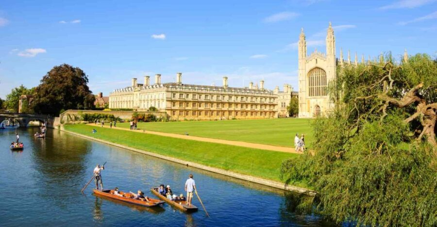Private Combined Visit: To Ely with Cambridge from London - How the Tour Typically Unfolds