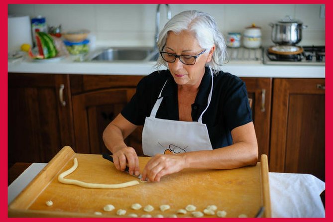 Private cooking class at a Cesarina's home with tasting in Matera - Key Points