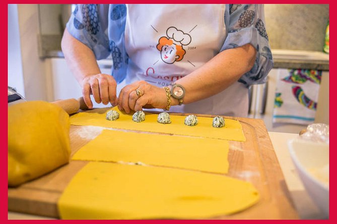 Private cooking class at a local's home with lunch or dinner in Parma - Key Points