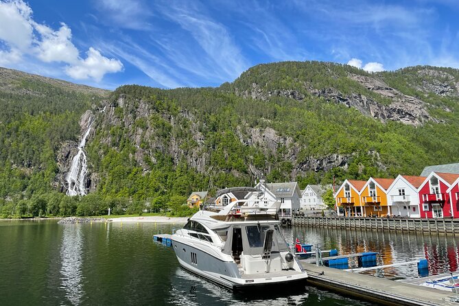 Private cruise - Fjord and waterfalls cruise to Modal- Mostraumen - Bergen Fjord and Waterfalls Private Cruise: An Authentic Norwegian Experience