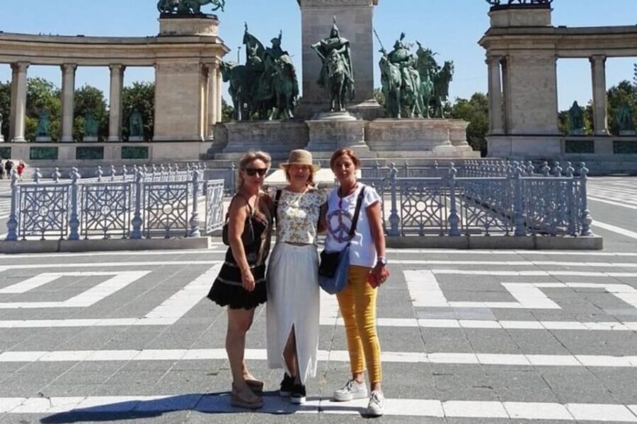 Private Custom Tour with Local Guide Budapest - Tour Overview: Explore Budapest at Your Own Pace