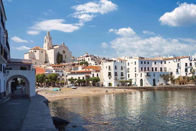 Private Dalí Museum and Tour from Barcelona - Real Traveler Insights and Expectations