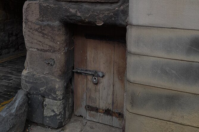 Private Dark History Tour: Eerie Edinburgh - Who will love this tour?