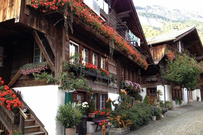 Private Day tour from Interlaken: Lake, Gorge & Waterfall - Why This Tour Is a Great Choice for Travelers