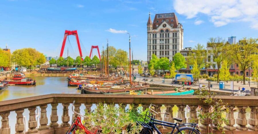 Private Day Tour of Amsterdam's Old Town Highlights by Car - Why This Tour Works