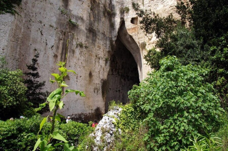 Private Day Tour to Siracusa and Noto from Taormina - The Practicalities