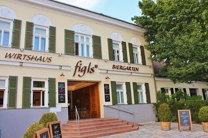 Private Day Trip to The Village of Grinzing from Vienna with a local - FAQ