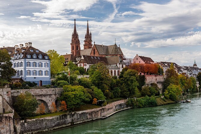 Private direct transfer: Zurich to Basel, English-Speaking driver - Discover the Ease of a Private Transfer from Zurich to Basel