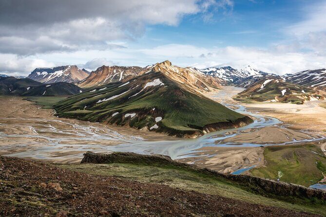 Private Express Glacier and Highland Adventure with Photographer - Discover the Best of Iceland’s Glaciers and Highlands