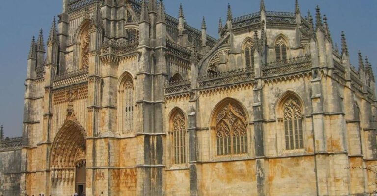 Private Full-day Tour to Fátima Nazaré and Óbidos - Logistics and Value
