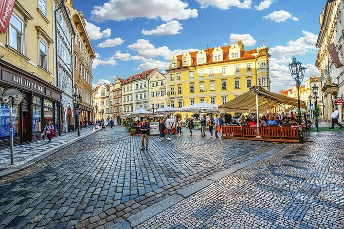 Private Full Day Tour to Prague from Vienna - Itinerary Breakdown: What to Expect