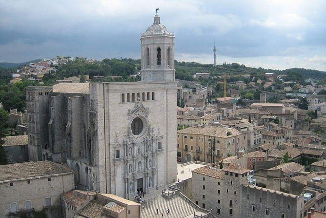 Private Girona and Besalu, Jewish History tour from Barcelona - FAQs