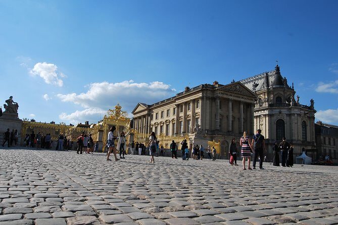 Private Giverny & Versailles Day Trip with Lunch & Hotel Transfers from Paris - The Value of This Tour