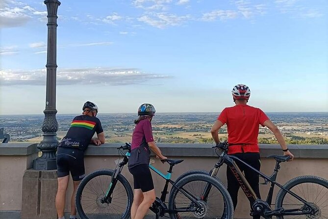 Private Guided E-bike Tour in Bertinoro - An Authentic Taste of Italy’s Hills on Two Wheels