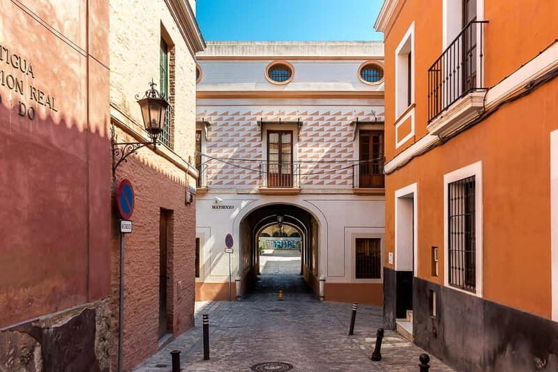 Private Guided Tour of Complete Seville and Jewish Quarter - A Closer Look at the Itinerary