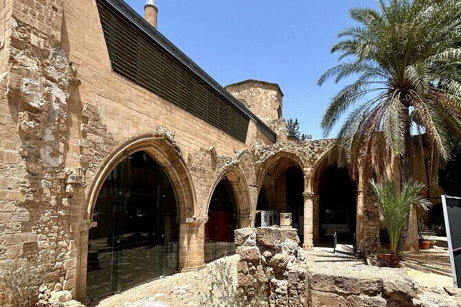 Private guided Tour of Nikosia Oldtown with Border Crossing - Who Is This Tour Best Suited For?