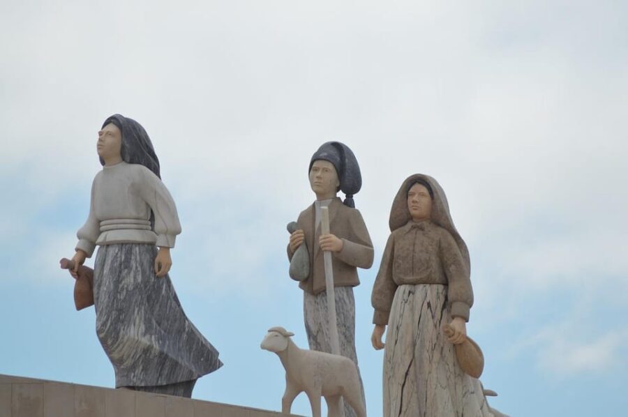 Private Half-Day Tour to Fátima & Aljustrel from Lisbon (6h) - Who Is This Tour Best For?