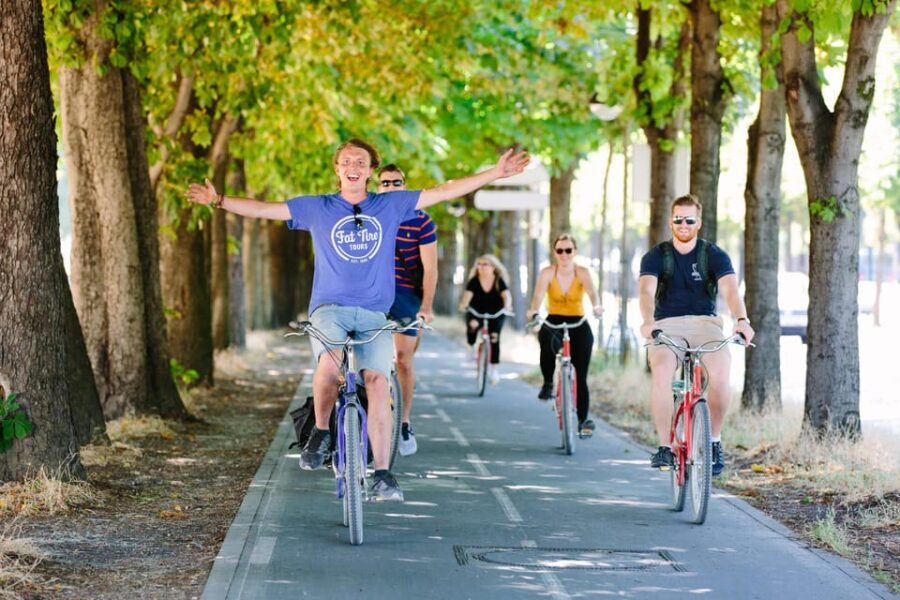 Private Highlights of Paris Bike Tour - The Experience in Action: Why It’s Worth It