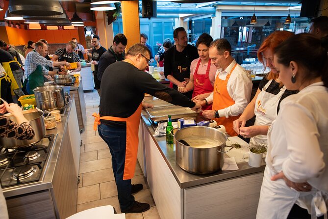 Private Hungarian Cooking Class for Groups in Budapest - Key Points