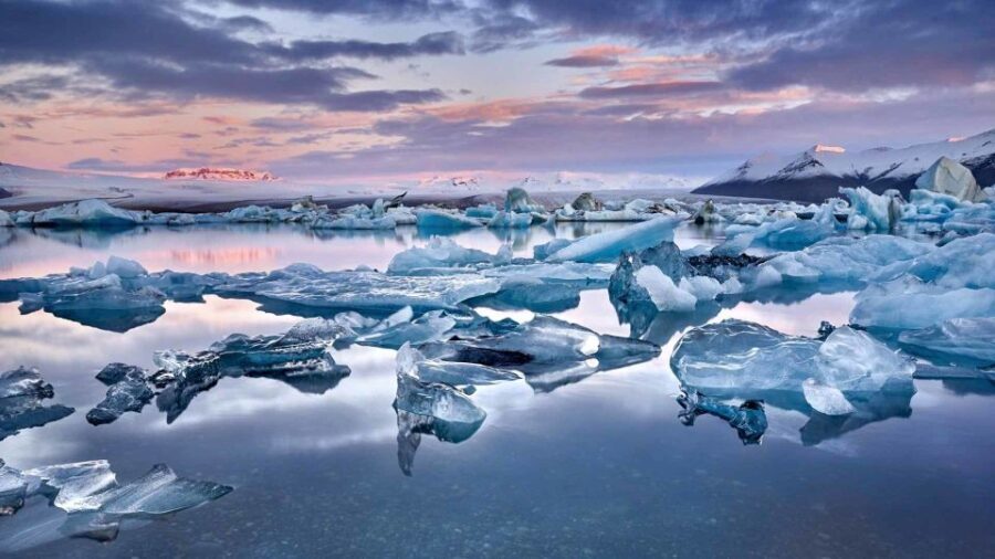 Private Jökulsárlón Glacier Lagoon Tour - Transportation and Group Size