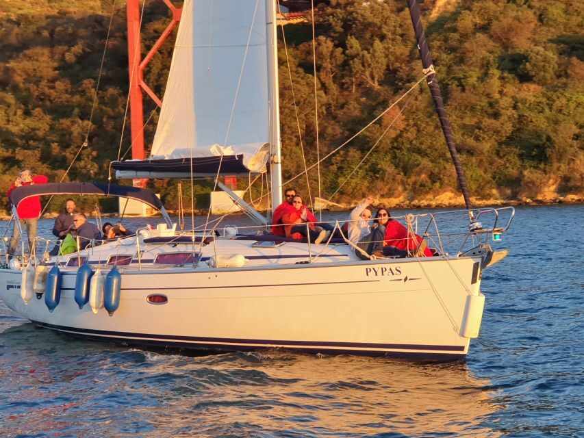 Private Lisbon Sightseeing Sailing Boat Tour with Locals - The Experience’s Value: Is It Worth the Price?