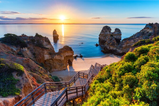 Private Luxury Transfer from Lisbon to Algarve (or vice-versa) - An Introduction to the Luxury Transfer Service