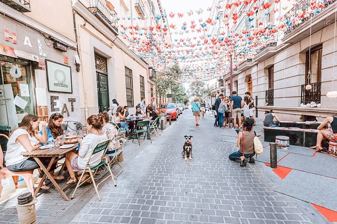 Private Madrid Bike Tour with Friendly Local Guide - What Makes This Tour Stand Out?