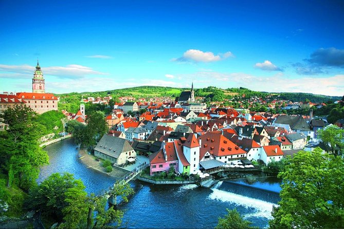 Private one way transfer from Passau to Cesky Krumlov - An In-Depth Look at Your Passau to Cesky Krumlov Journey