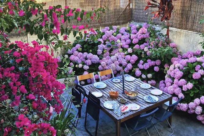 Private Portuguese Home Cooking Class in Lisbon with Defne - Key Points