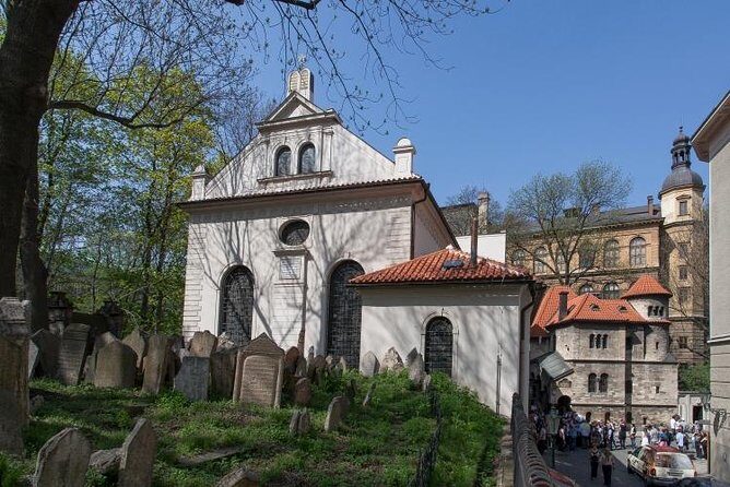 Private Prague Full-Day Tour: Jewish Quarter and City Sights - FAQ