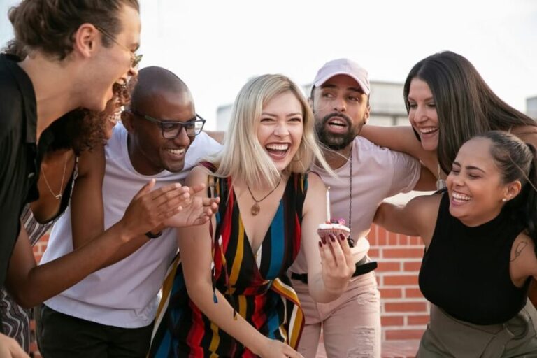Private Pub / Bar Crawl Group Size 6-20 people - The Itinerary: What to Expect on Your Night of Discovery